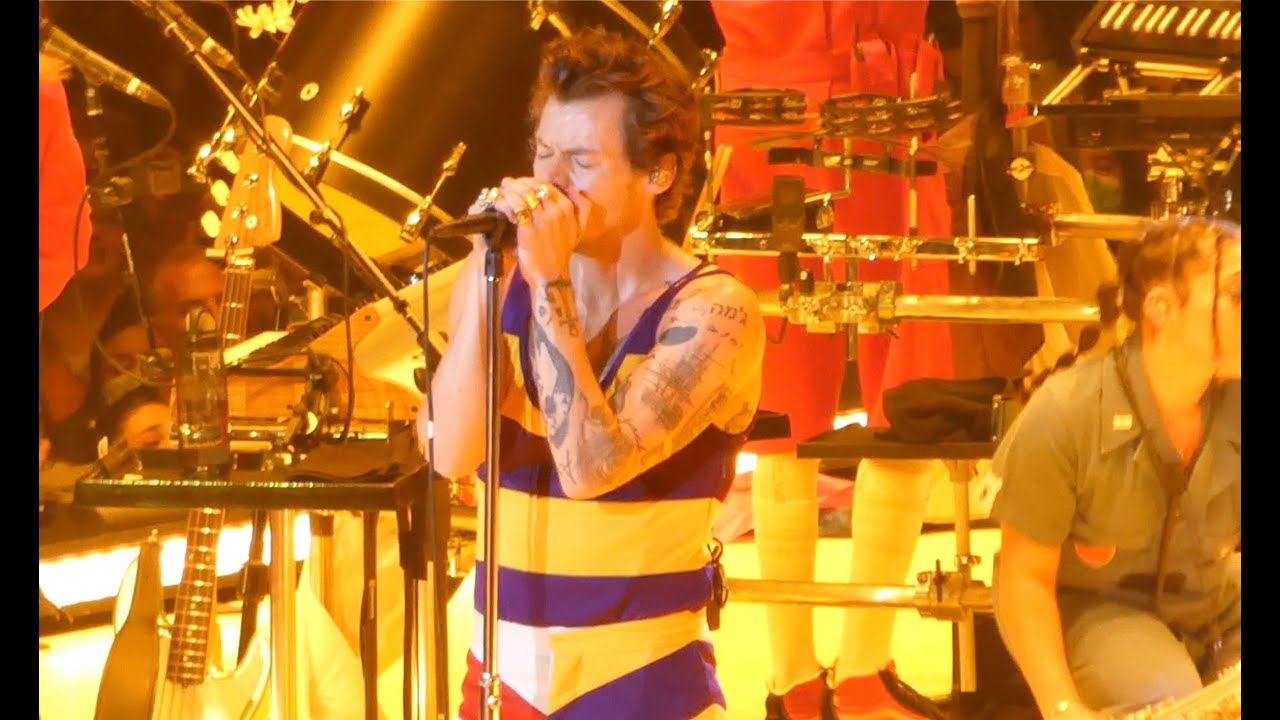 Harry Styles - What Makes You Beautiful (Harry's Version) (11/12/22 ...