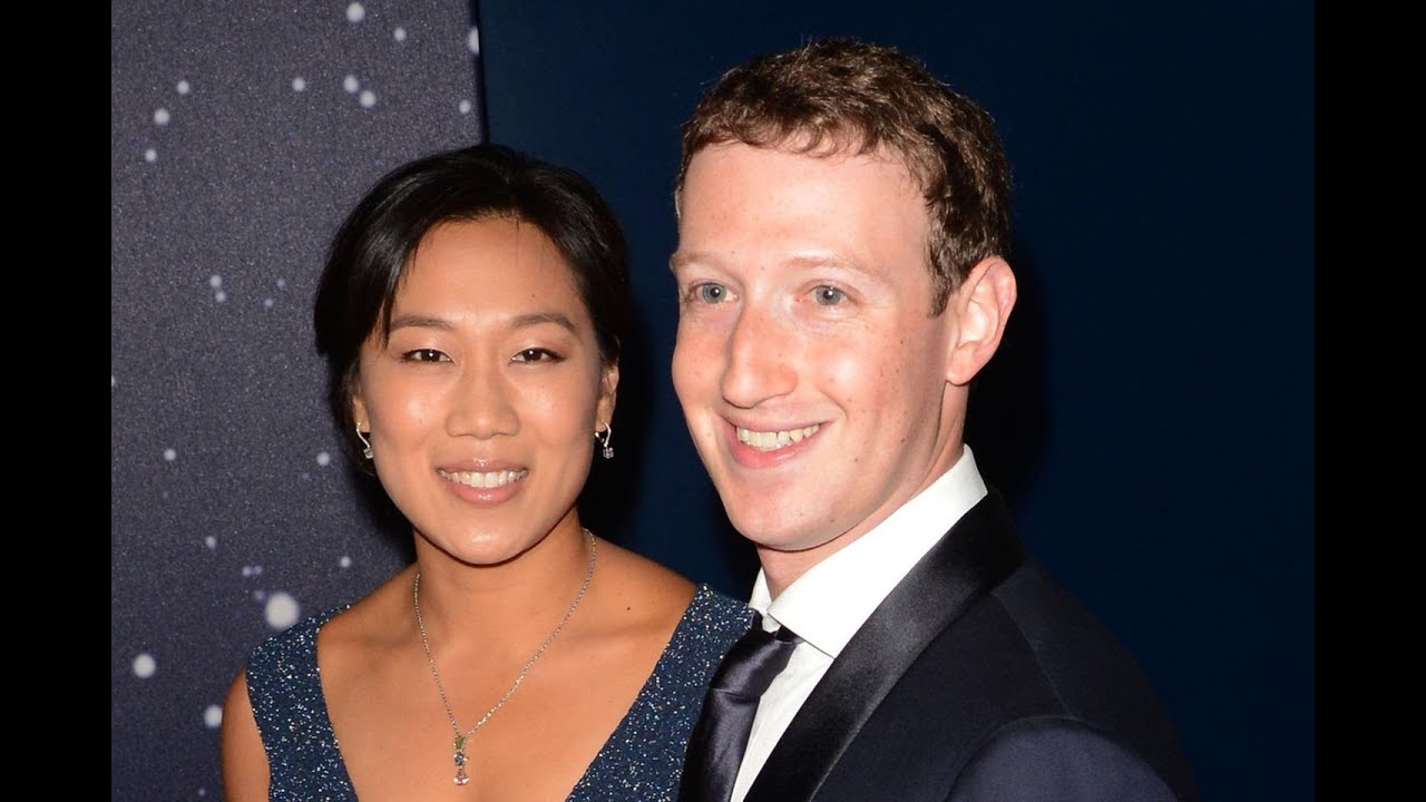 Facebook-Gründer Mark Zuckerberg zeigt seine Familie - YouTube