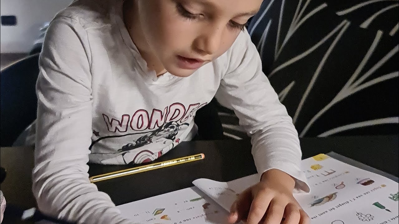 Facciamo i compiti insieme 🥰 - YouTube