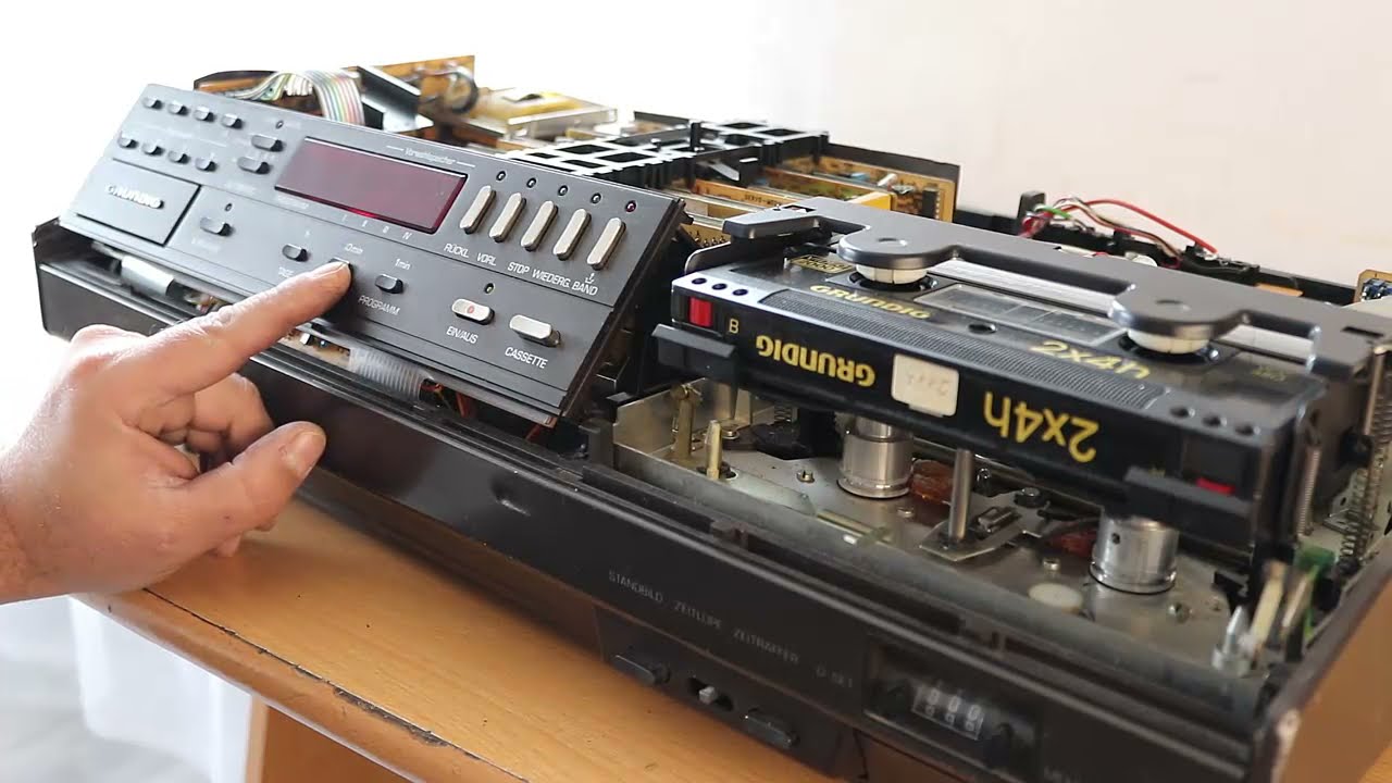 VIDEO 2000 - YouTube