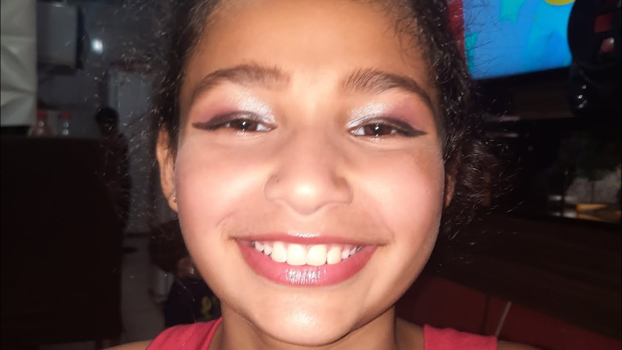 Minha Mãe Me Maquiando Youtube