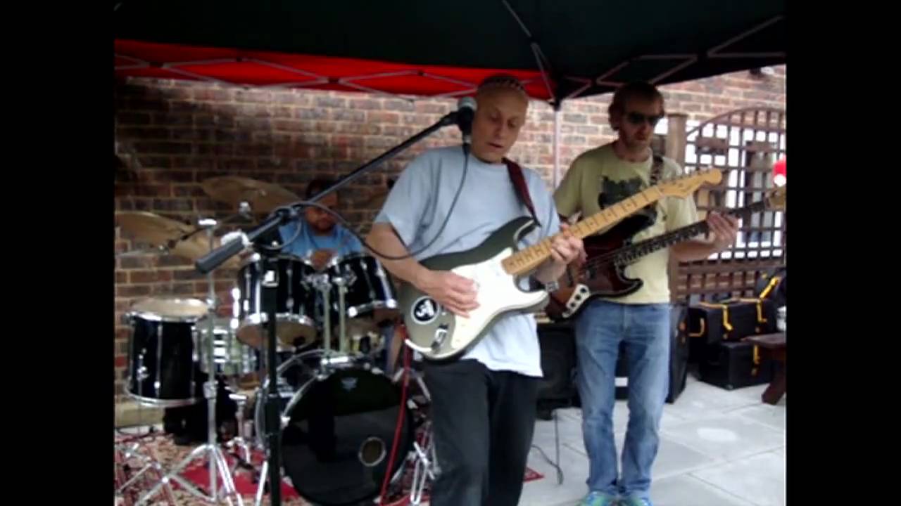 Tim Hain - Black Magic Woman - YouTube