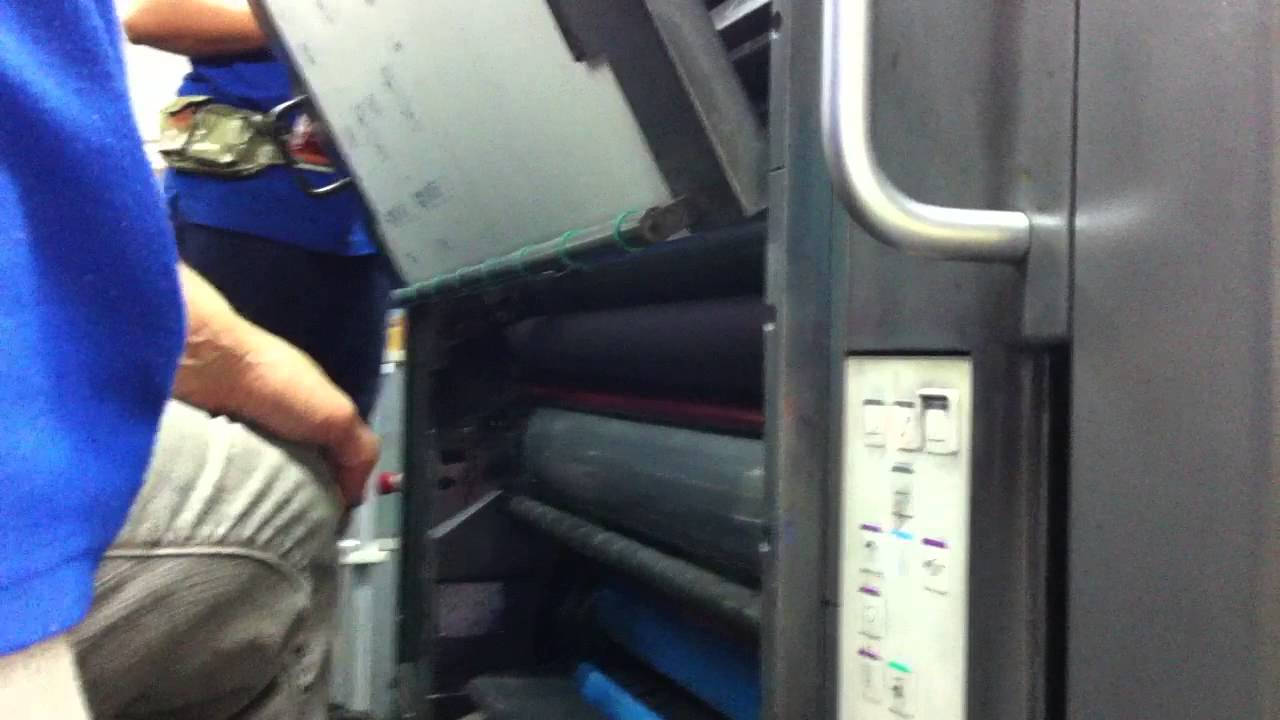 Auto Plate Loading at Frame Up Design Limited - YouTube