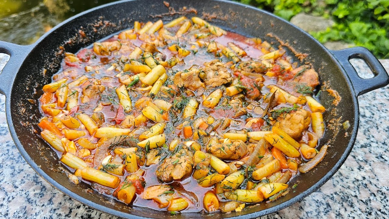 PIZDULICI DE PORC cu FASOLE PASTAI. - YouTube