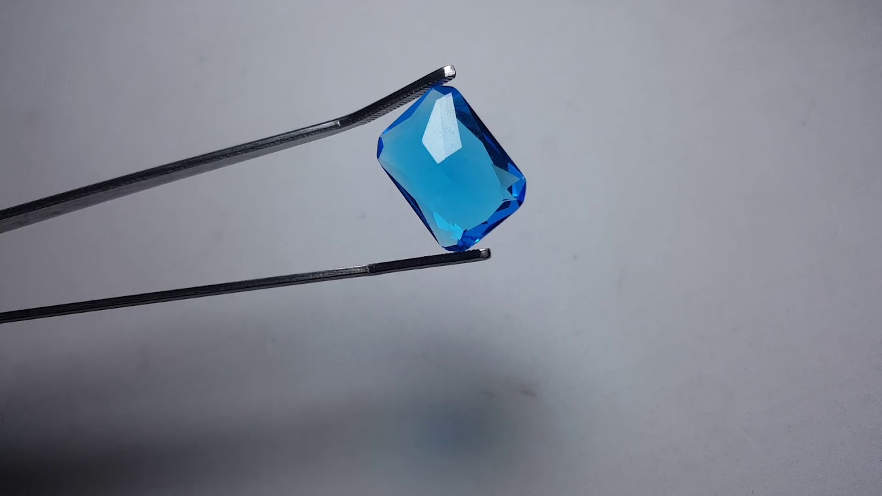 Obsidian blue topaz ( swiss blue ) - YouTube