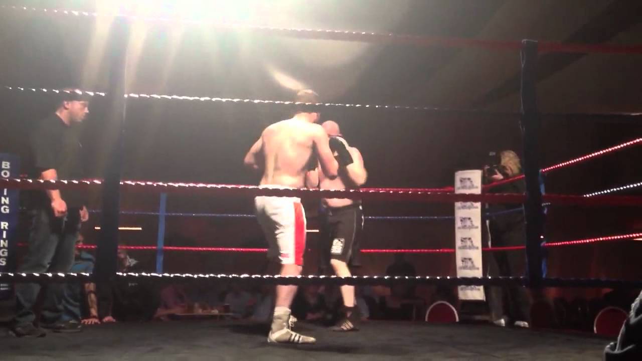 Super Cooper boxing K.O. - YouTube