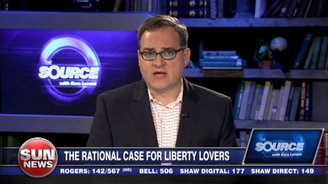 Gun Debate: Alex Jones vs. Piers Morgan - YouTube