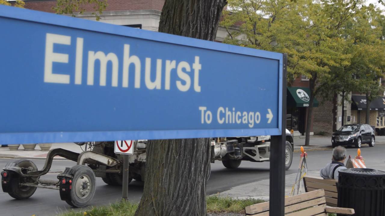 Elmhurst-Chicago Stone Co. Mack Granite Cement Mixer - YouTube