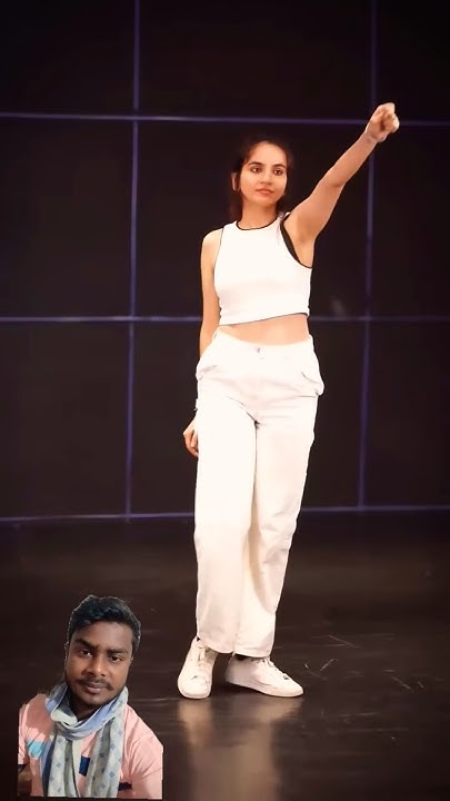 Hindi song ️ maujick #funny #dance #shortsviral #viralvideo #greenscree #New video #love ️ ️ ...