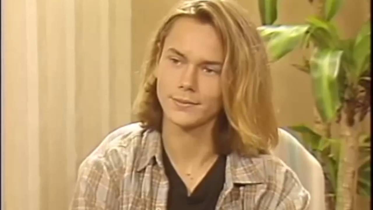 saturn - river phoenix, leonardo dicaprio, johnny depp, j2m - YouTube