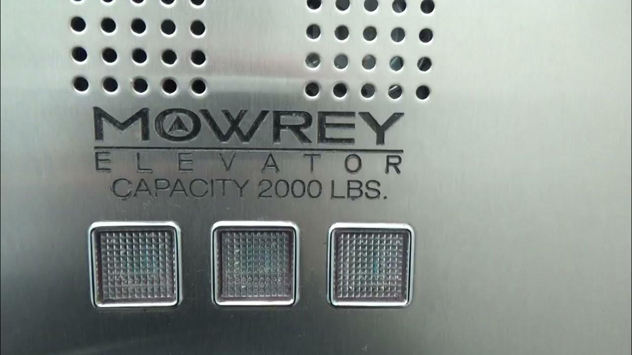 2021| Mowrey Hydraulic Elevator at Salt Life Food Shack- Fernandina ...