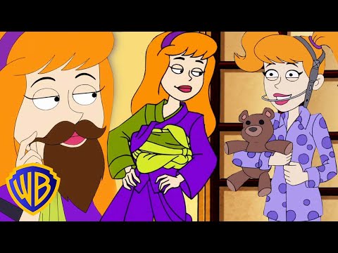 Be Cool, Scooby-Doo en Español 🇪🇸 | Las travesuras de Daphne🤪  | @WBKidsEspaña
