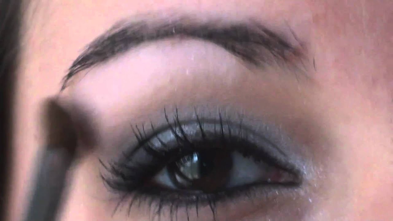 Grey make-up tutorial - YouTube