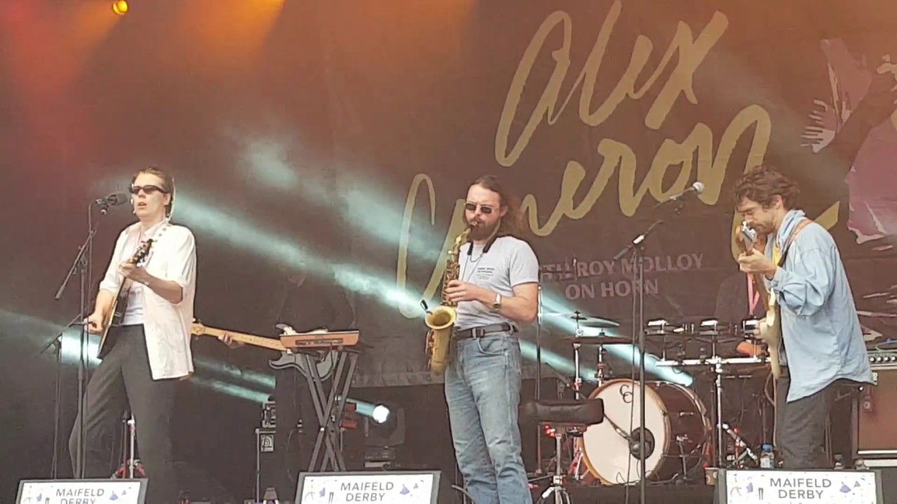 Alex Cameron & Band live @ Maifeld Derby 2018 Mannheim - YouTube