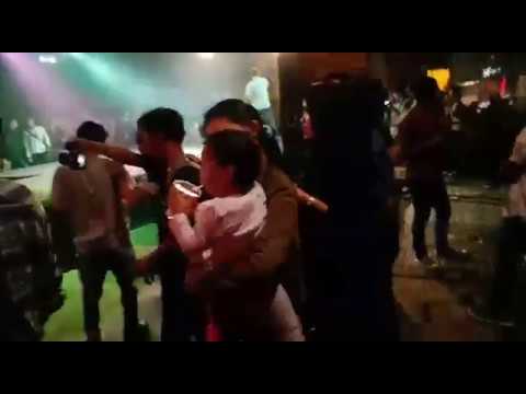 RUMPUT LAUT - Diluar Batas Kemampuan (Live) in concert Launching Album #2