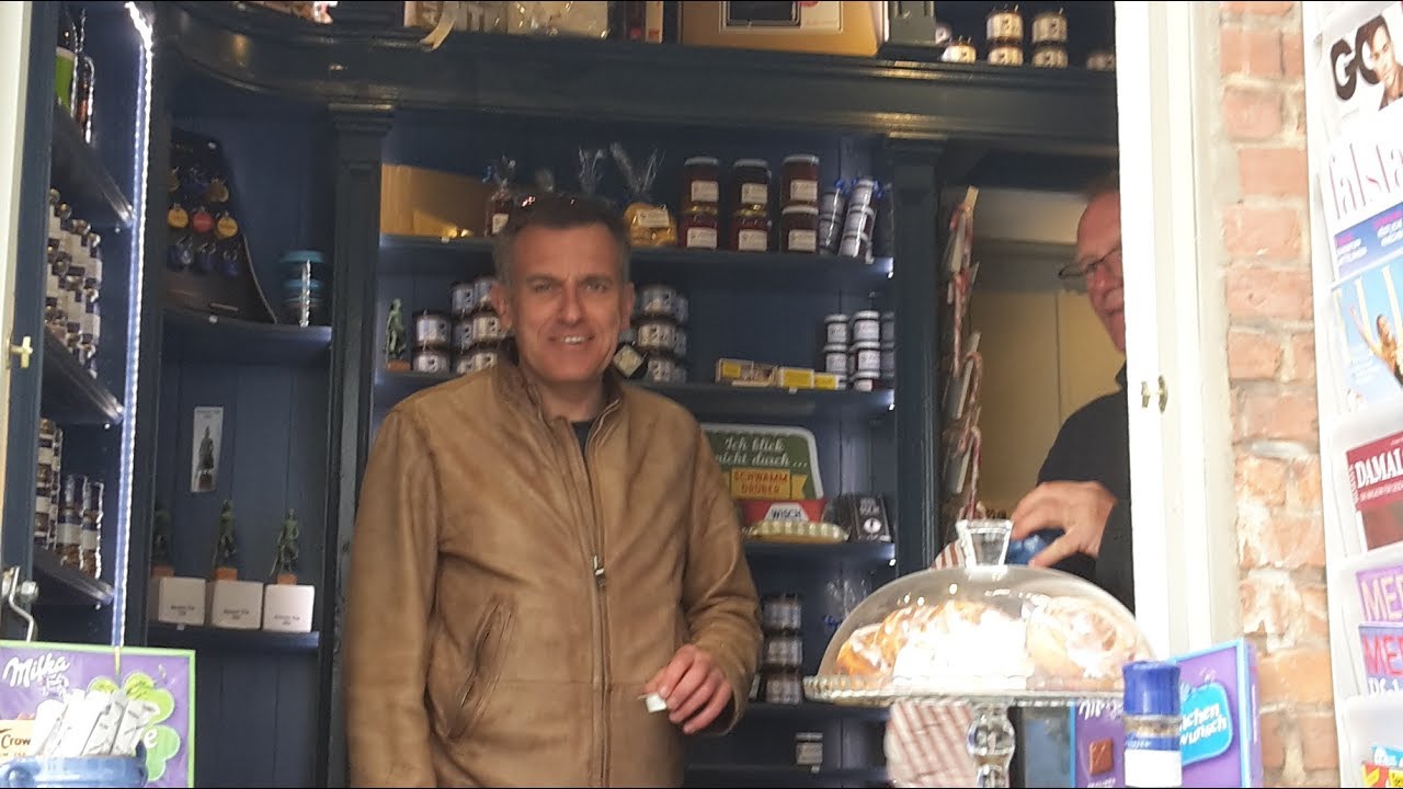 Husums kleinster Laden - Bernd Biermann und Bernd Paulsen 1. Juni 2017 - YouTube