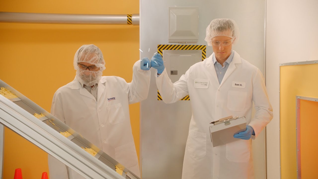 Nutrilite Traceability Step 7: Manufacturing | Amway Español - YouTube