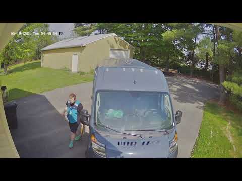 Amazon delivery driver urinating in bottle