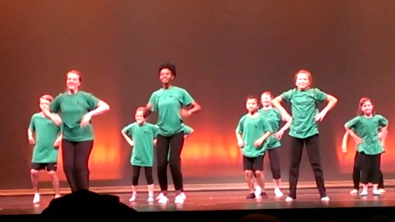 Kaela Allen at Bg On Stage Performance WKU - YouTube