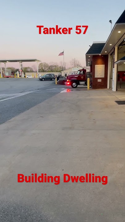 Tanker 57 Responding to a Building Dwelling - YouTube