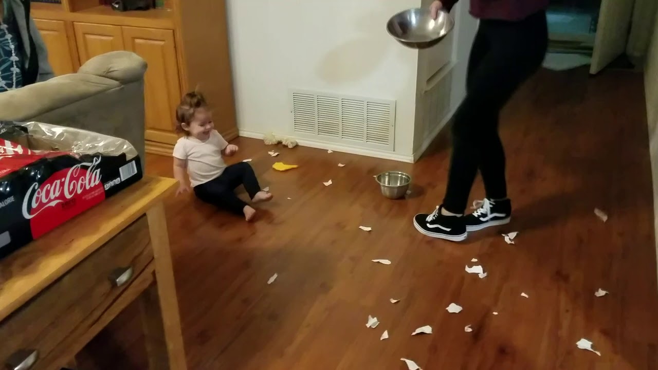 Dayvanee laughing. - YouTube