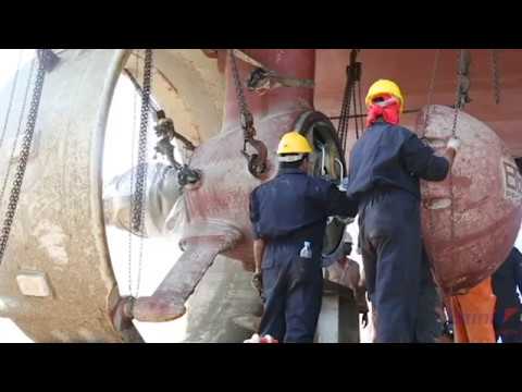 Ship & Rig Repair in Zamil Shipyards - YouTube
