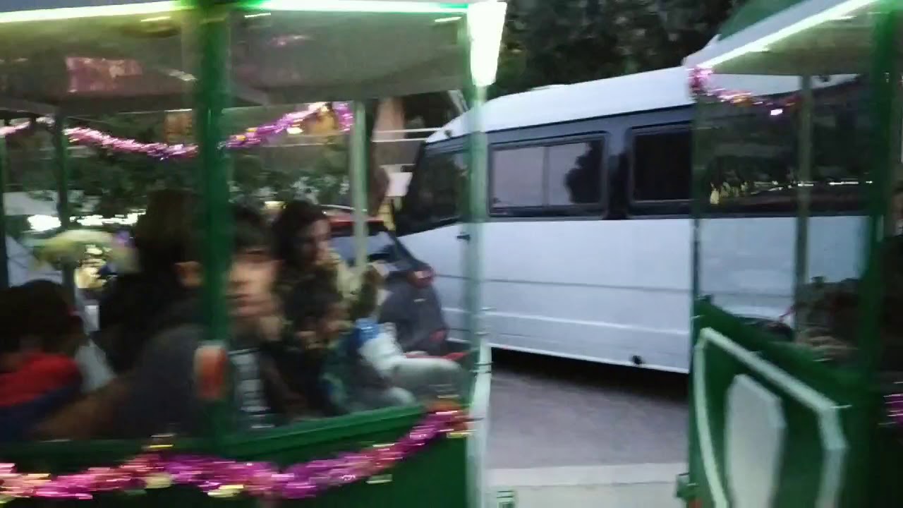Το νεο μας τρενακι... - YouTube