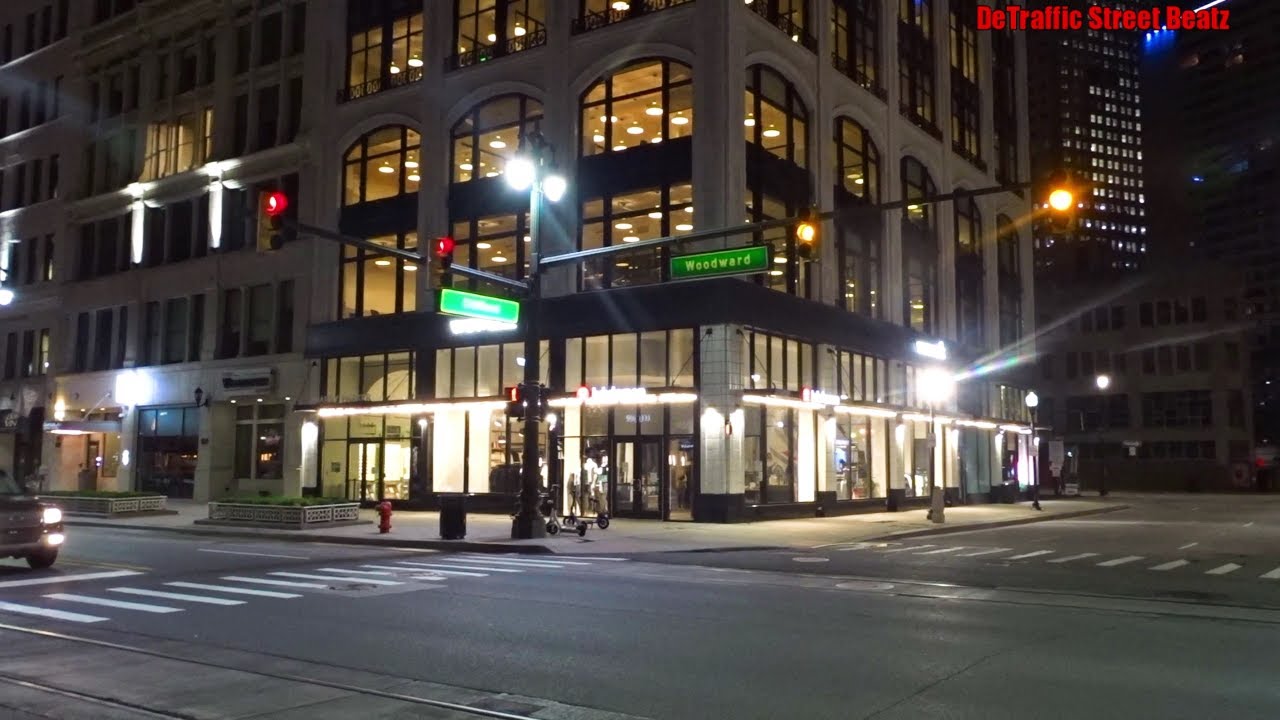 Traffic Lights & Flashing Pedestrian Signals in Downtown Detroit ...