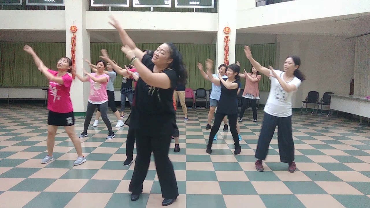 Mambo No.5/ZUMBA FITNESS/健身舞 - YouTube