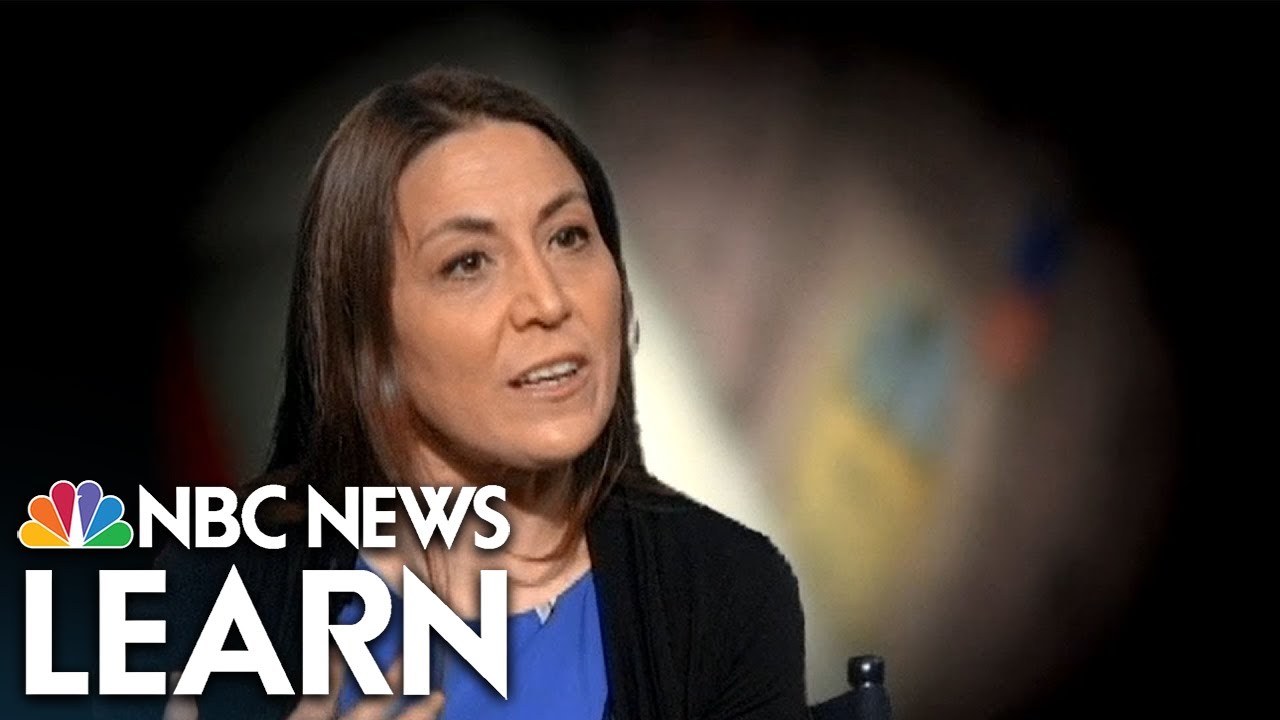 Writers Speak to Kids: Rebecca Stead - YouTube