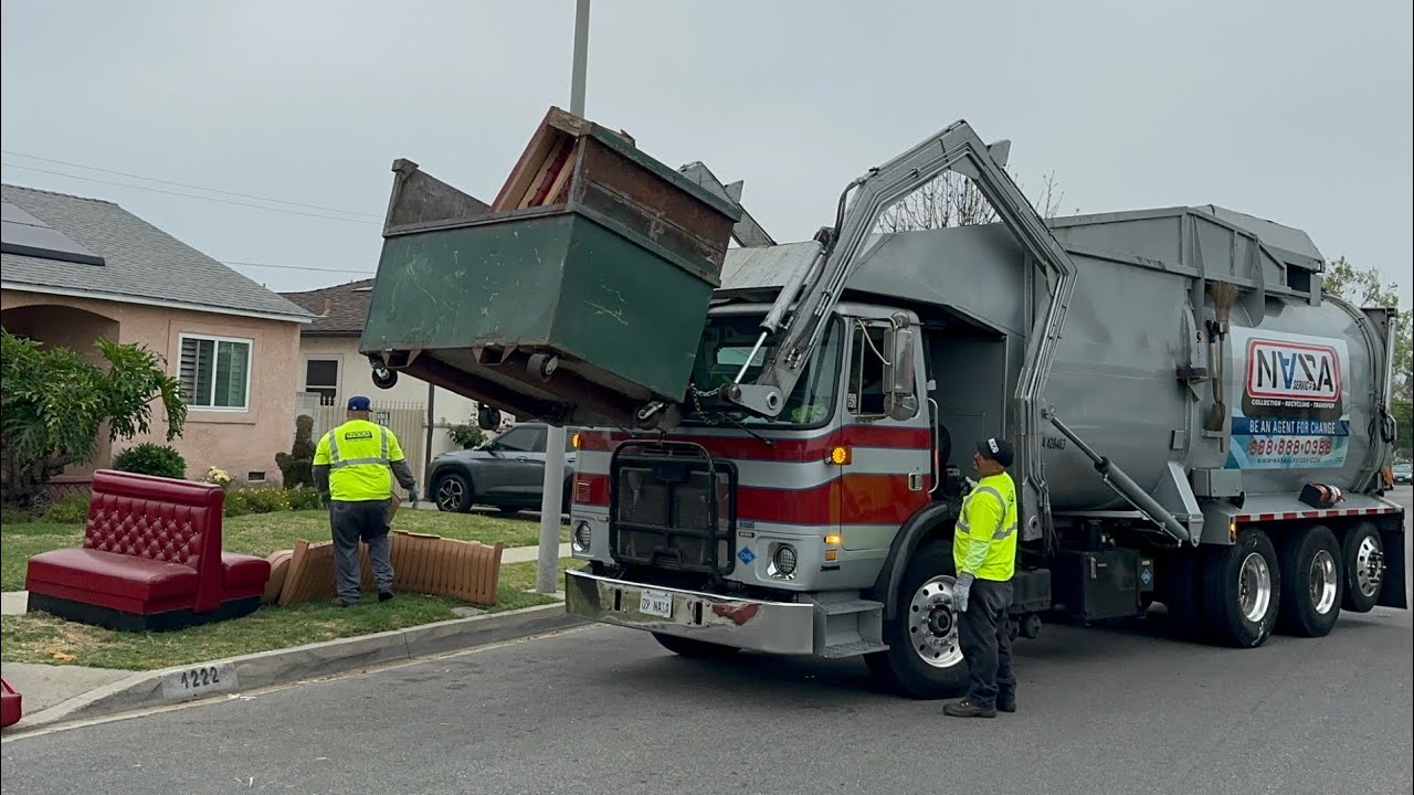 NASA Autocar WX Amrep Hardox Front Loader Garbage Truck Packing Couches ...