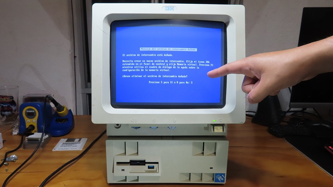 ¡COMPRÉ UN RETRO PC INFECTADO CON UN VIRUS DE 1992 💀🔥! - YouTube