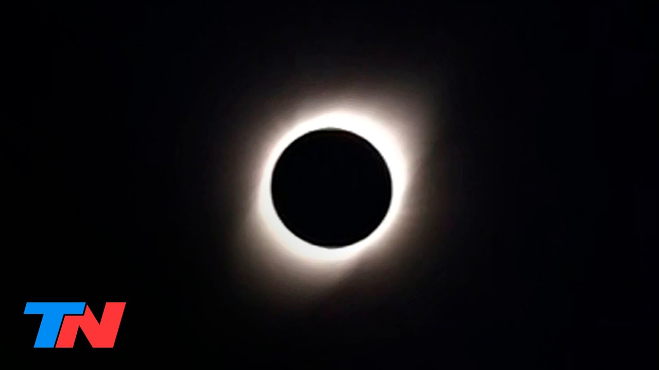 Eclipse total de Sol como nunca lo viste - [ECLIPSE COMPLETO] - YouTube