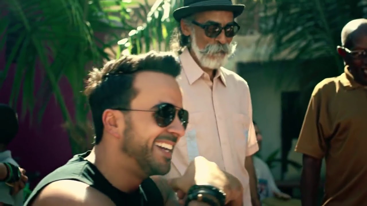 Luis Fonsi ft Daddy Yankee Despacito 2017 Hd 1080p ConvertBox7 Com ...