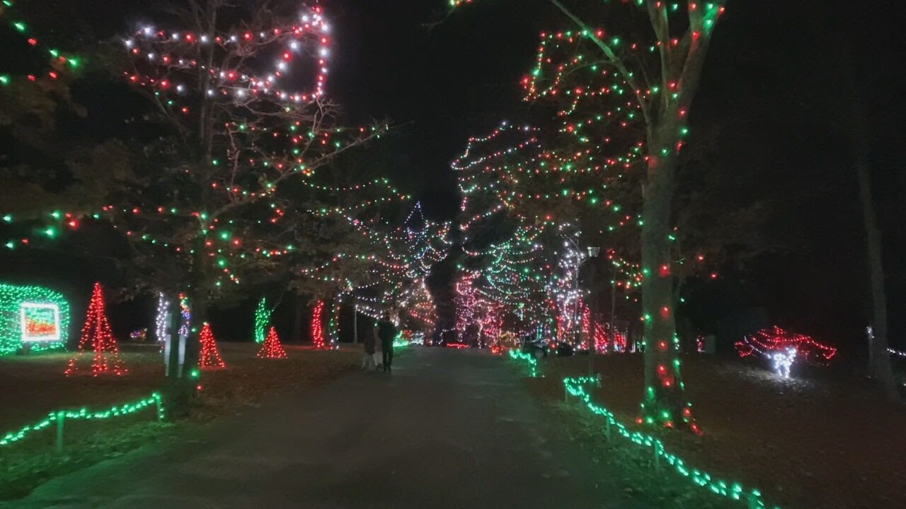 Hamilton's park glows with 1.5 million holiday lights in drive-thru ...