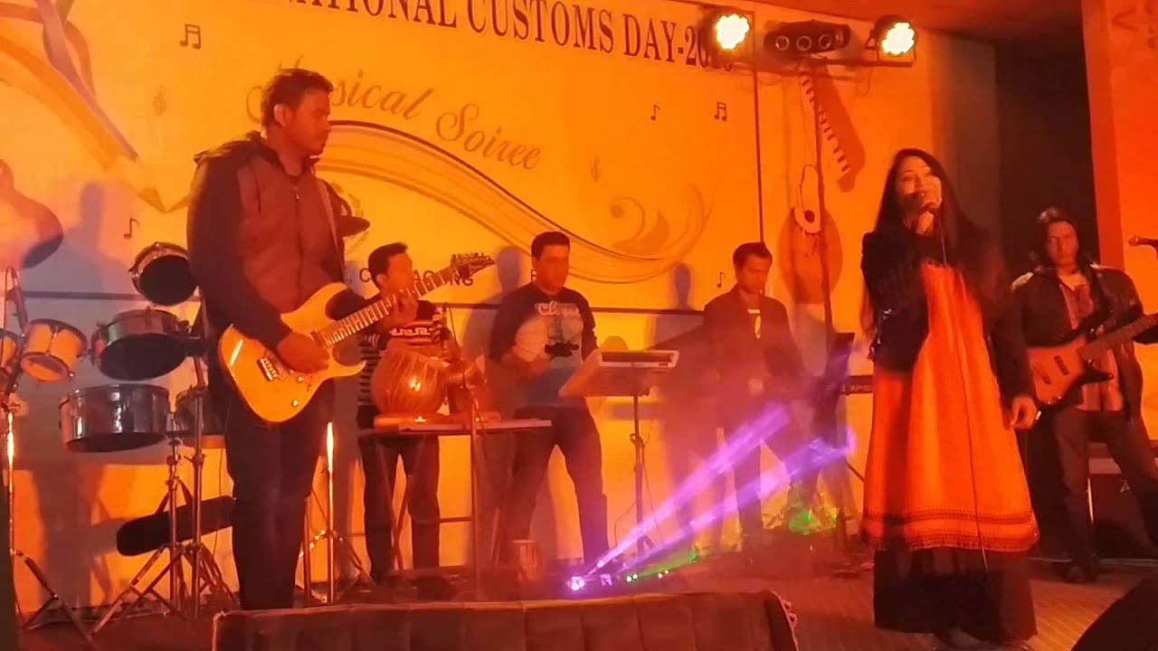 Modhu Maloti By Ronty Live With PEACEFUL MUSICIAN'S TEAM - YouTube