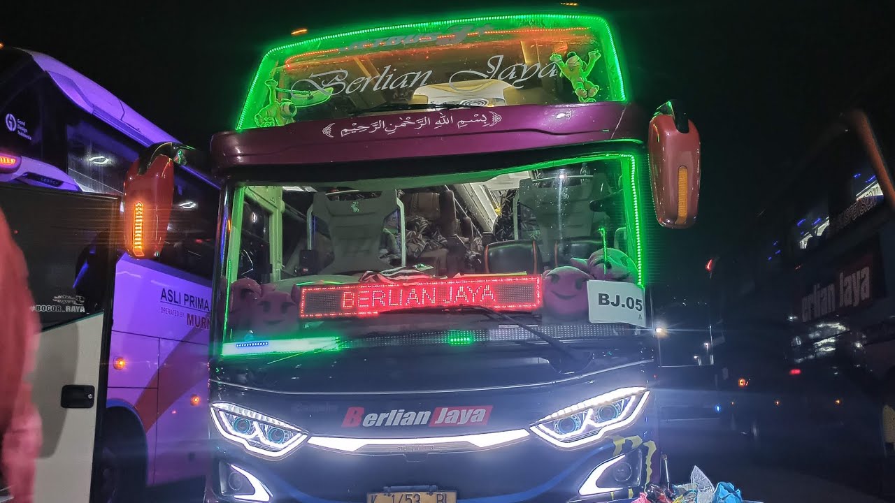 BeneR !! bus ini skill driver di atas rata2!! #shorts #youtubeshorts ...