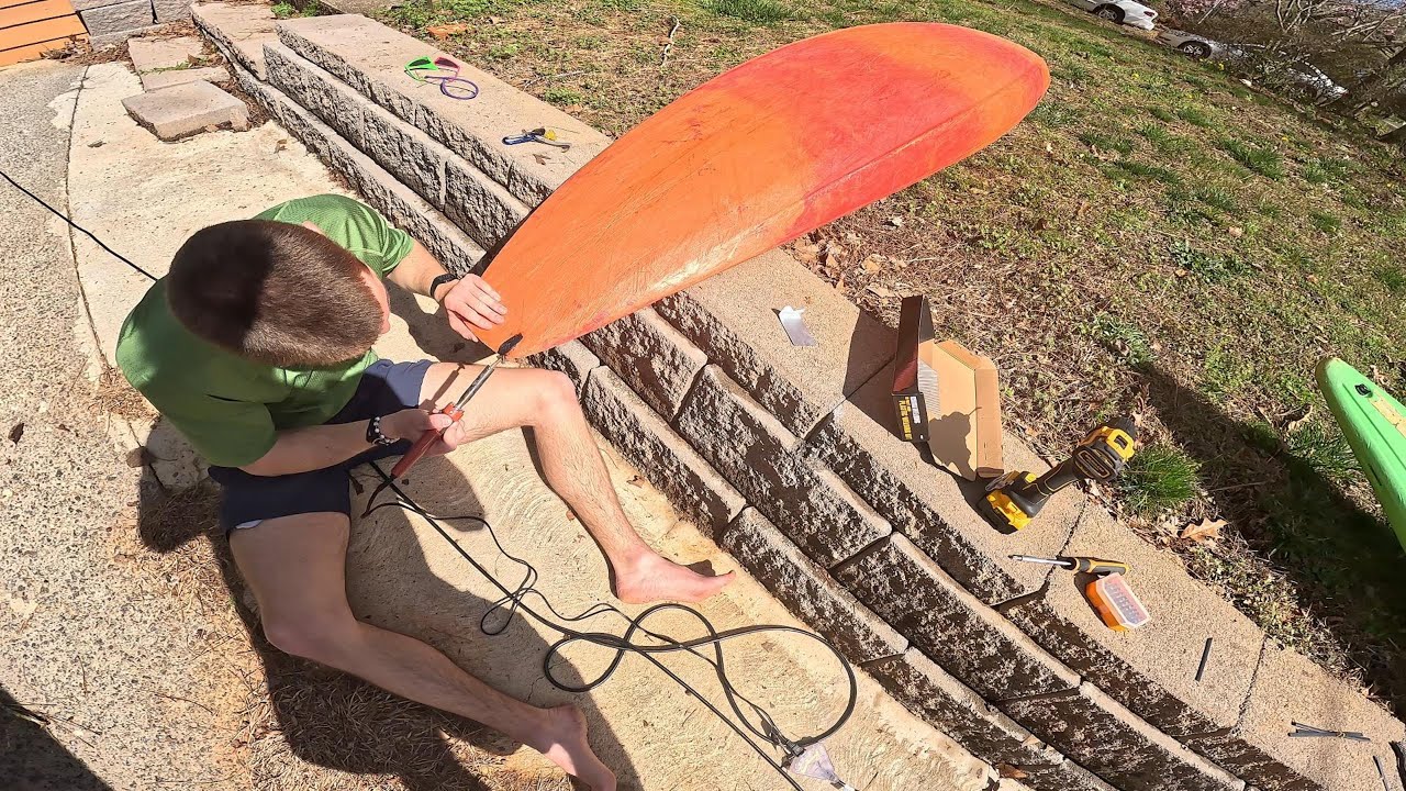 Very very amateur kayak welding - YouTube