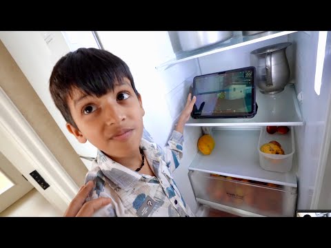 Kunali Fridge Mein Game Khel Raha 😲