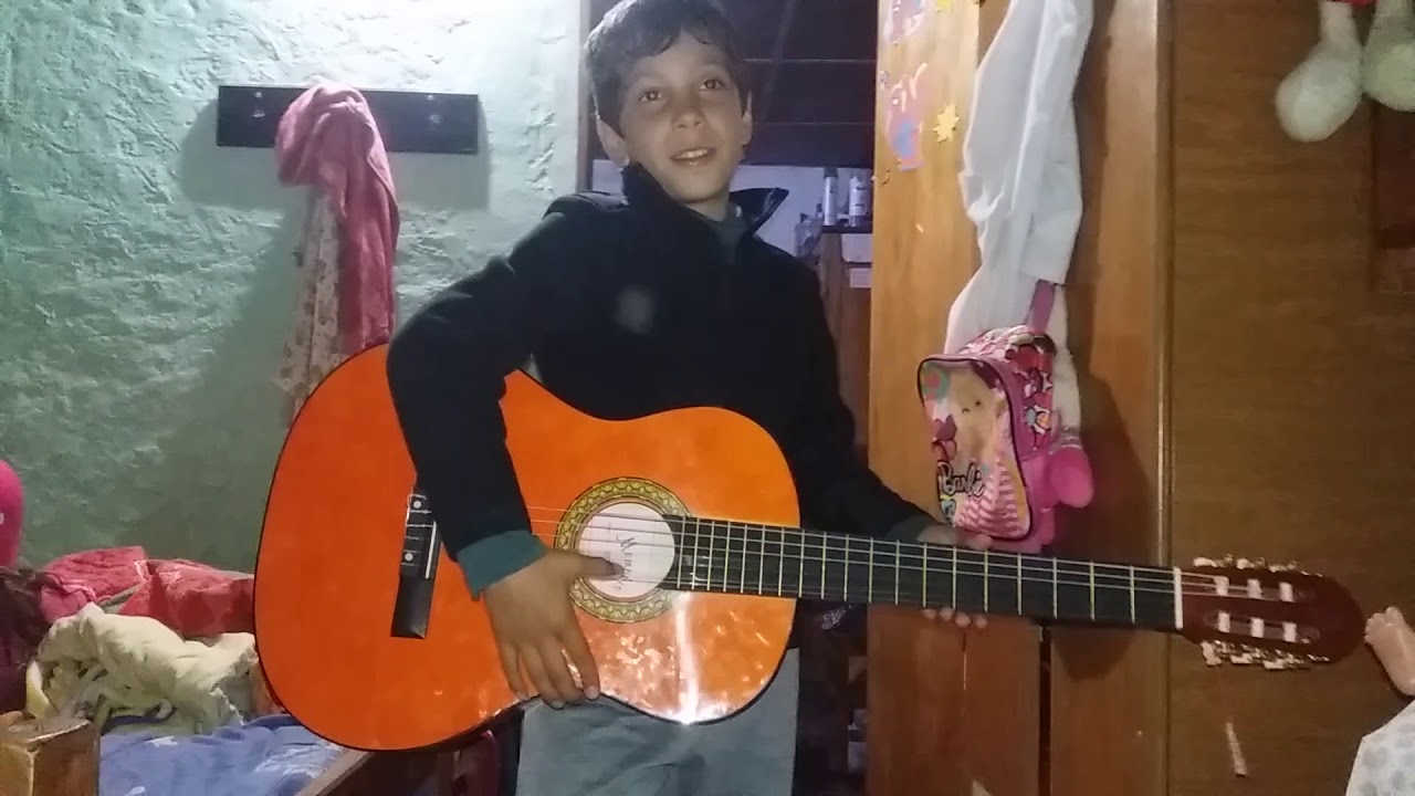Chiste de angelo y fabiano - YouTube