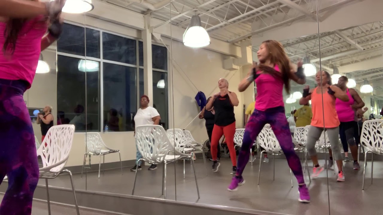 Zumba Sentao - Maniac - YouTube