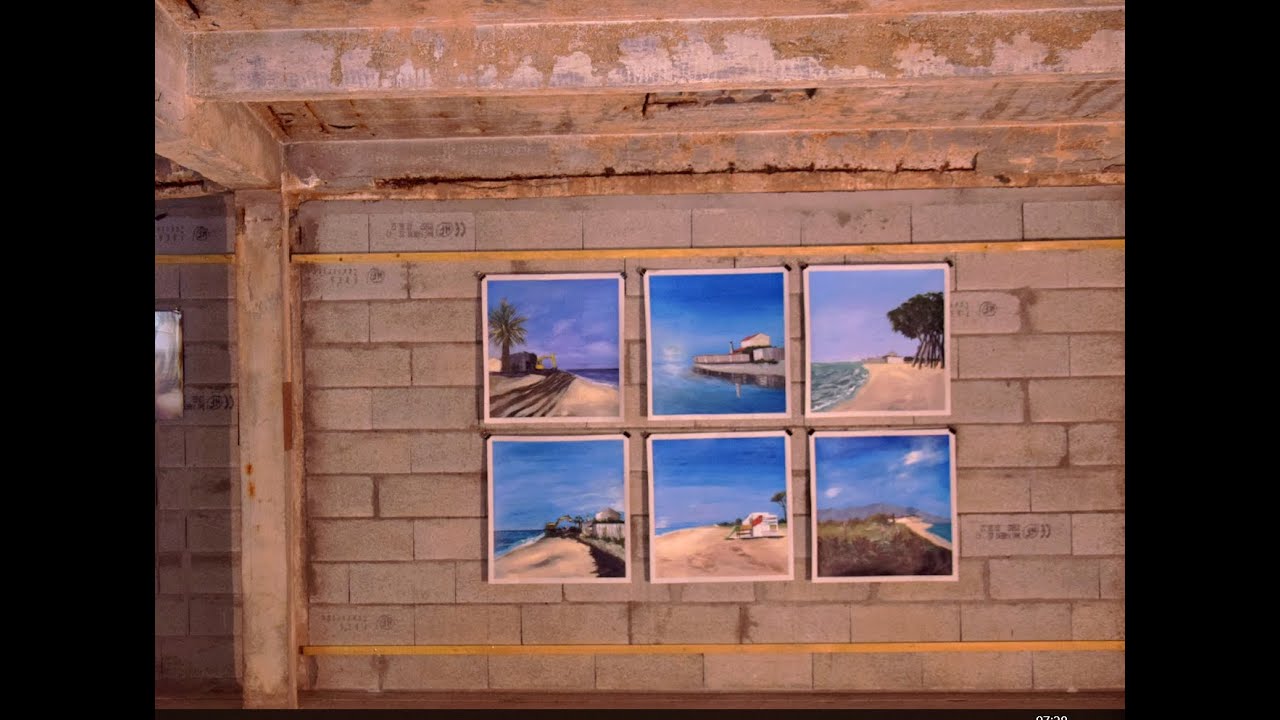 Anne Papalia Peintures "Désastre à la plage" - YouTube