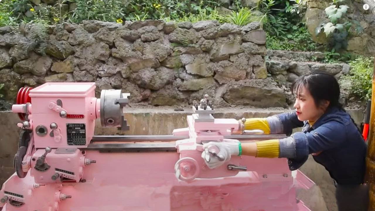 Genius Girl Restored The 280mm Lathe From 50 Years Ago And Made It Look ...