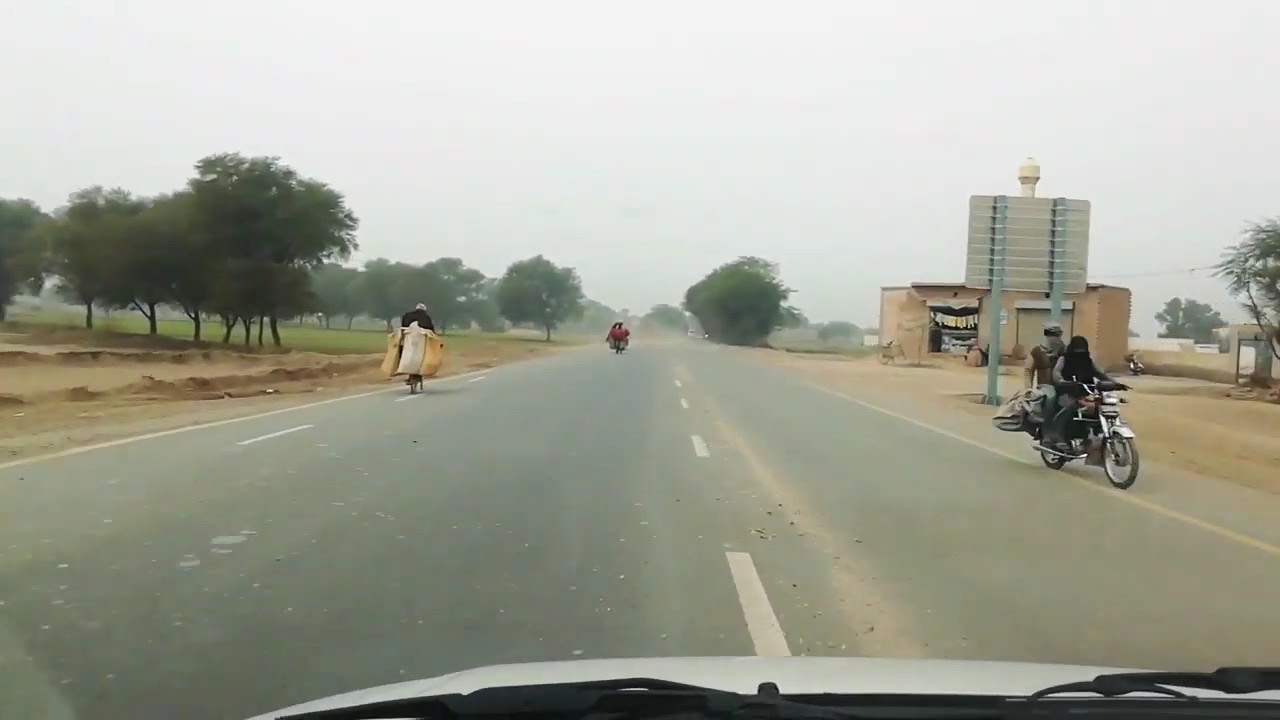 Motorway M5 interchange near Multan - YouTube