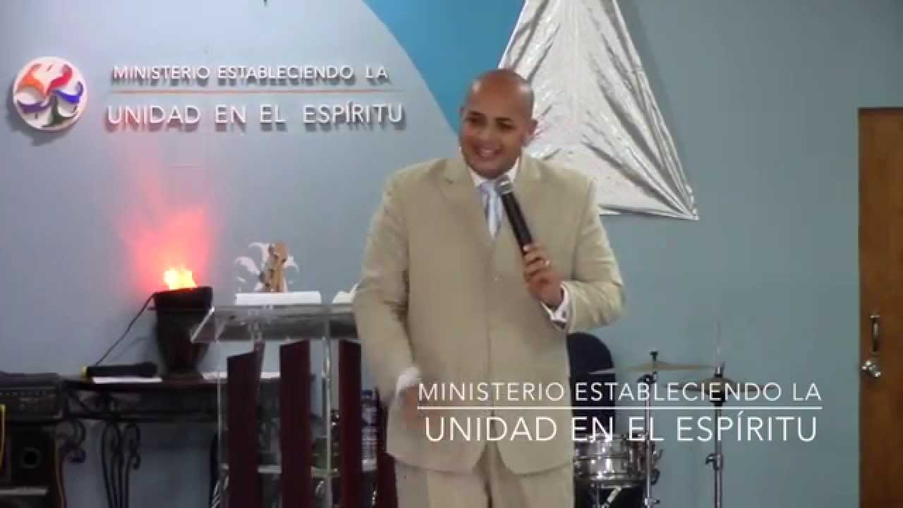 Tienes Que Ser Transicionado - YouTube