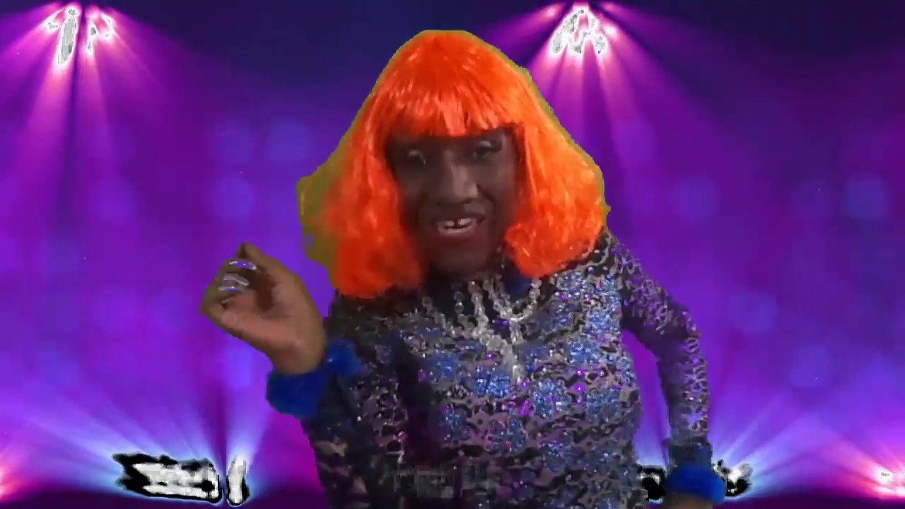 Azucarrrr!!!! Doble de Celia Cruz - YouTube