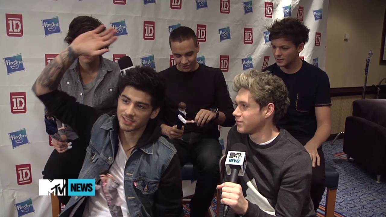 One Direction share their holiday wishes - YouTube