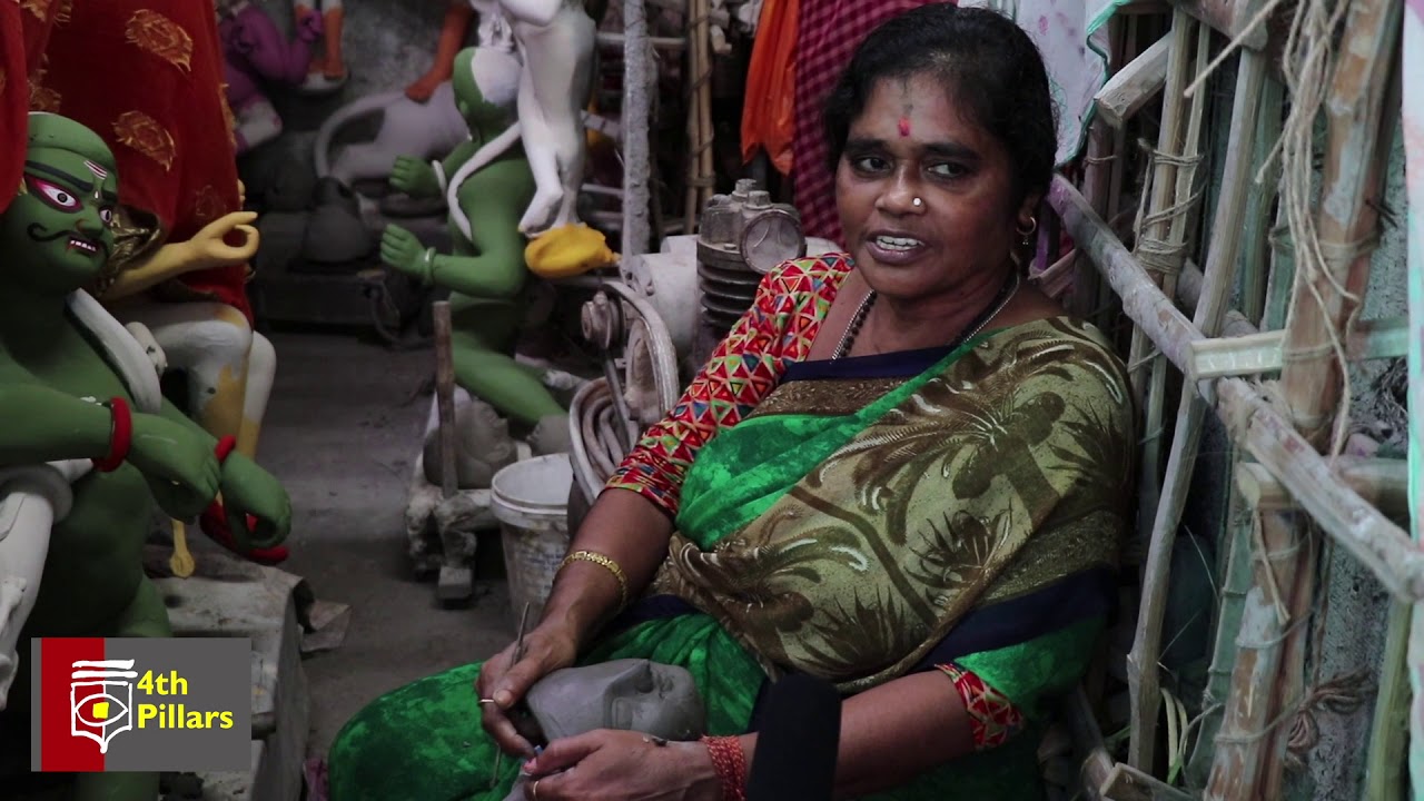 Women in Kumartuli - YouTube