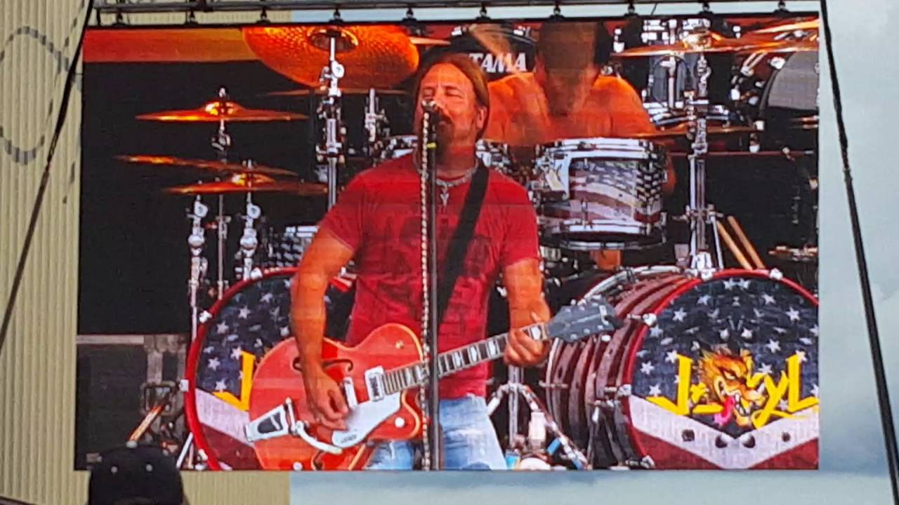 Jackyl live in Hinkley, MN 9-9 -2016 - YouTube