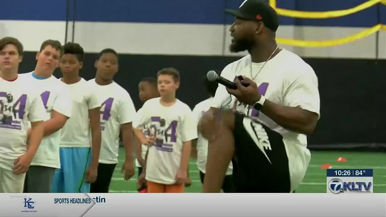 Tyler native, Ravens LB Bowser holds youth football camp - YouTube